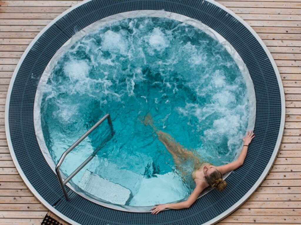 10 Best Luxury Hotels In Courchevel | Luxsphere