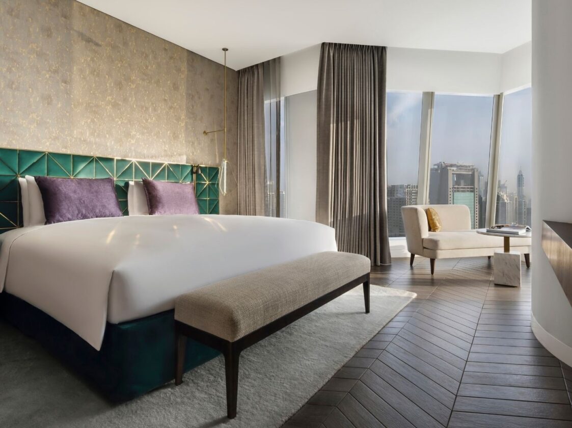 SO/ Uptown Dubai : Avant-Garde Sophistication | Luxsphere