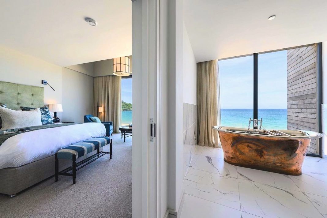 Top 10 Hotels In Cornwall With Sea Views + Near Beaches