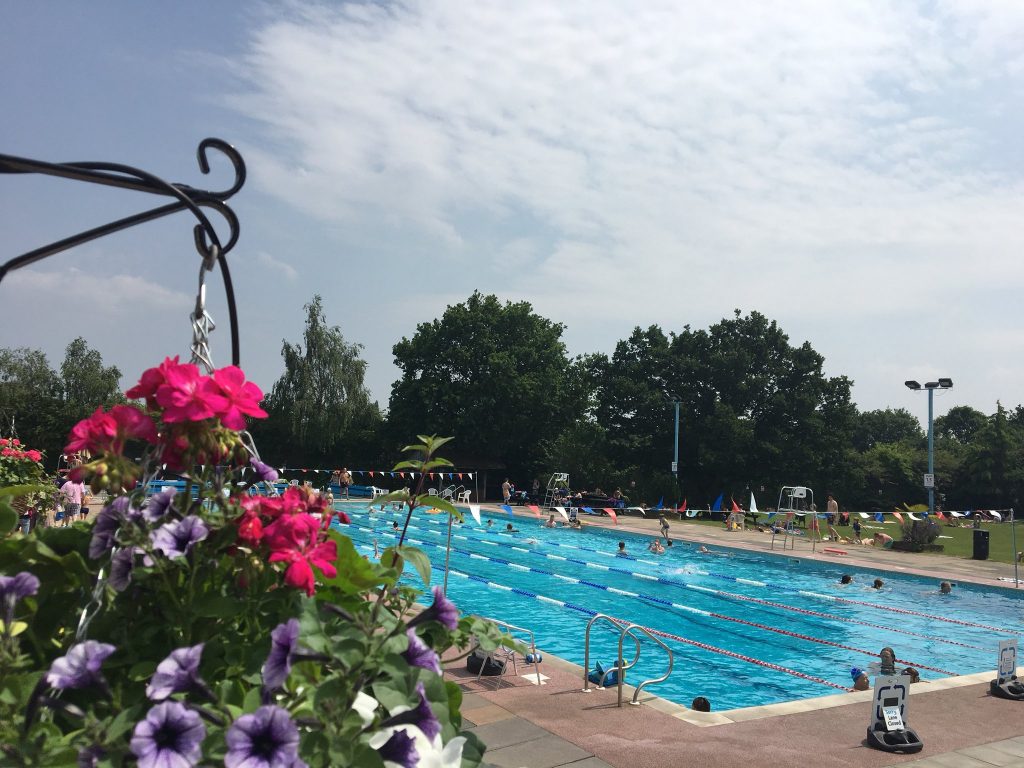 Outdoor Pools In London - London's Best Lido's | Luxsphere